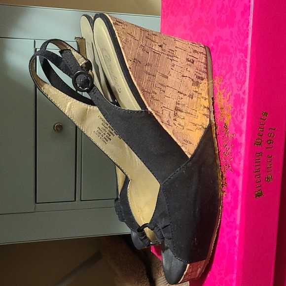 Candie's | Shoes | Candies Wedge Sandals | Poshmark